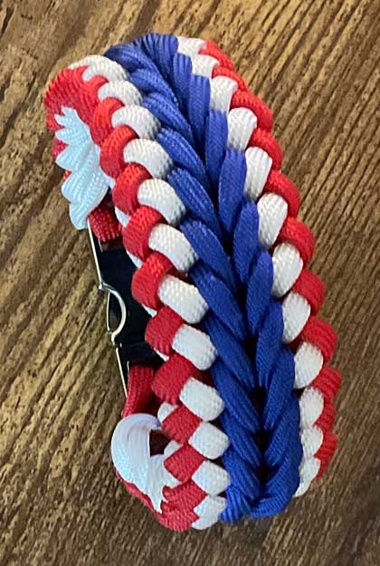 Genuine 550 Paracord Plus Buckles, Beads, Tools – Paracord Galaxy